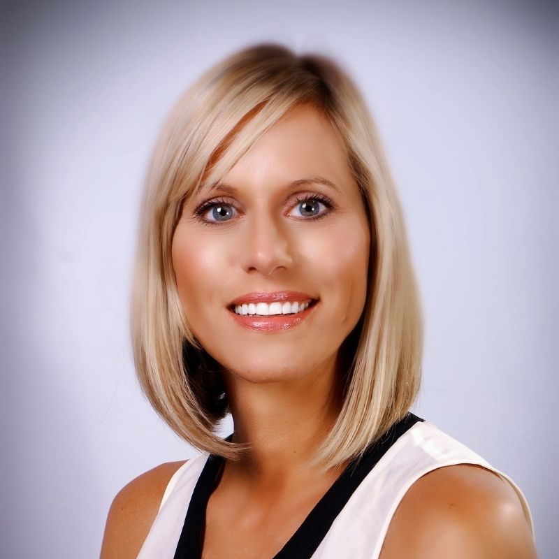 Ashlee Rzyczycki - Fashinnovation